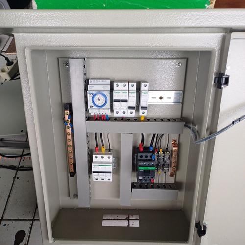 Jual Panel Listrik 3phass 32A Timer Otomatis Kontaktor Panel Jadi ...