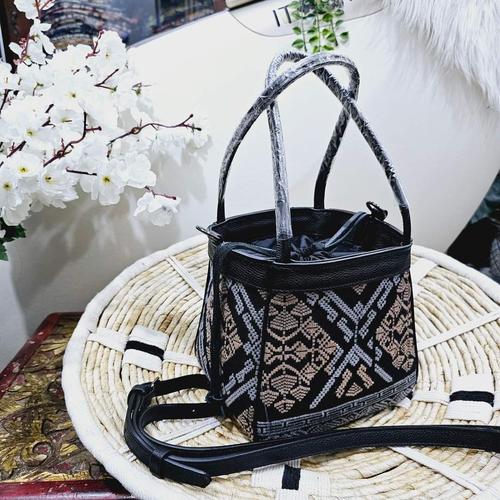 Jual TAS MINIBAG ETNIK WANITA HANDBAG TENUN NTT KULIT ASLI KS-2 ...