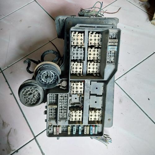 Jual Fuse Box Bmw E36 M40 Original/ Fuse Box Sekring Bmw E36 M40 - Kab ...