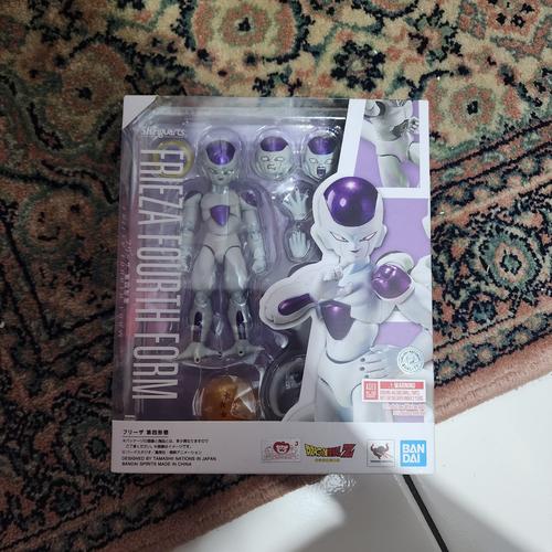 Jual SHF Frieza Fourth Form Bandai - Kota Depok - f_rmdn | Tokopedia