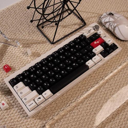 Jual Yongqiu GMK SUMI PBT 129 Tombol Hitam Putih Cherry Profile DYE-SUB ...