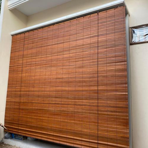 Jual Tirai kayu ukuran L1.75m X T2m finishing cat mowilex woodstain ...