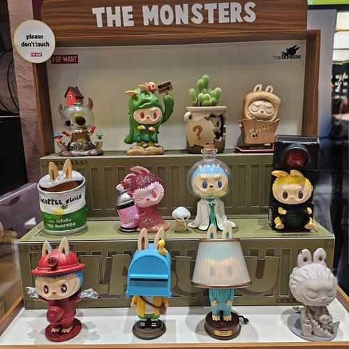 Jual Labubu Figure The monsters almost hidden series 100% Original ...