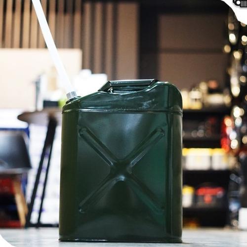 Jual Jerigen Besi Offroad Bahan Bakar 5L 10L 20L Ketebalan +/- 0.9mm ...
