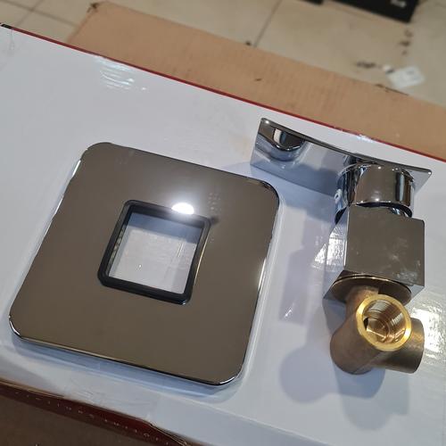 Jual Stop Kran Tanam Kuningan 1/2 Inchi Stop Keran Panas Dingin Shower ...