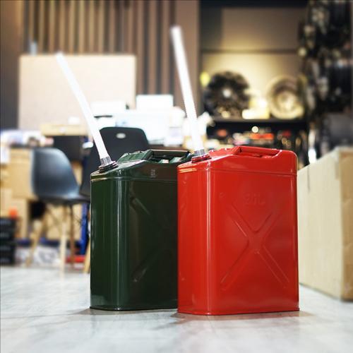 Jual Jerigen Besi Bensin Solar Army NATO MILITARY Steel Jerrycan Tanki ...