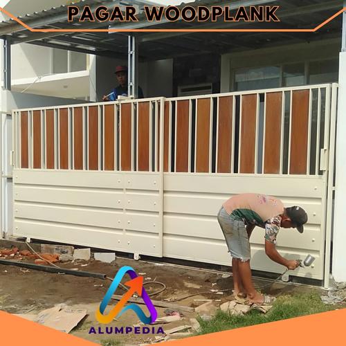 Jual PAGAR WOODPLANK GRC PINTU GERBANG MINIMALIS PAGAR RUMAH MOTIF KAYU ...