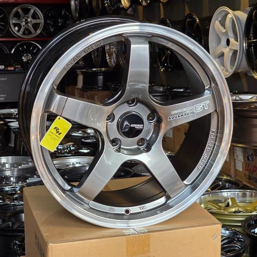 Jual velg mobil ring 18 ADVAN GT FLOW FORMING velg ring 18 lebar 8 et 40 hrv xpander crv terios ...