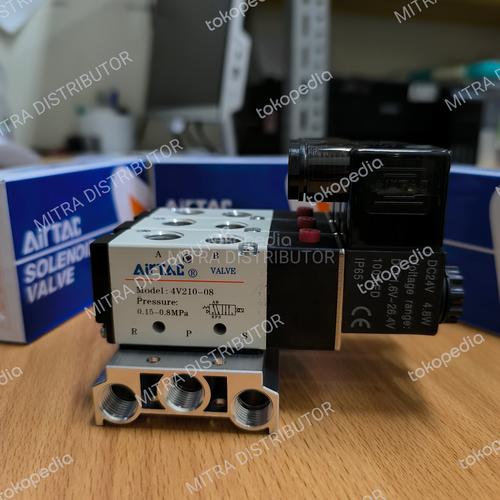 Jual SOLENOID VALVE AIRTAC 4V310-08 1 SET 2 UNIT VALVE DAN MANIFOLD 2 ...