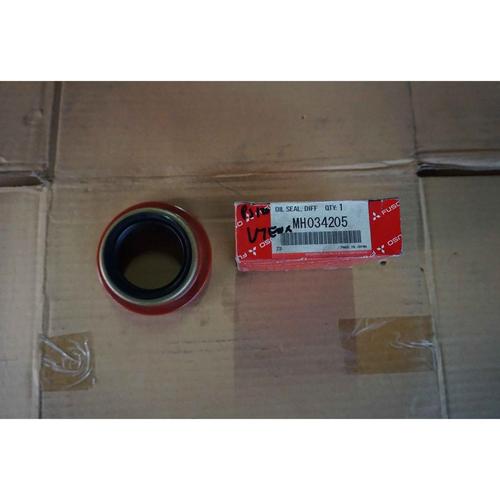 Jual Original Oil Oli Seal Pinion Gardan Mitsubishi Colt Diesel Ps 120 ...