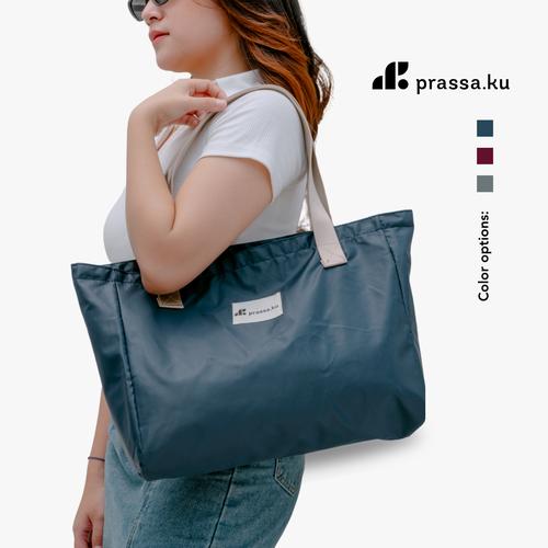Promo Prassa.ku | Ayuri Bag - Zipper | Waterproof Totebag Wanita | Anti ...
