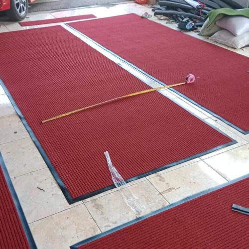 Jual karpet nomad tipe 3100 merah 60 x 120 cm pakai list karet - Kab ...