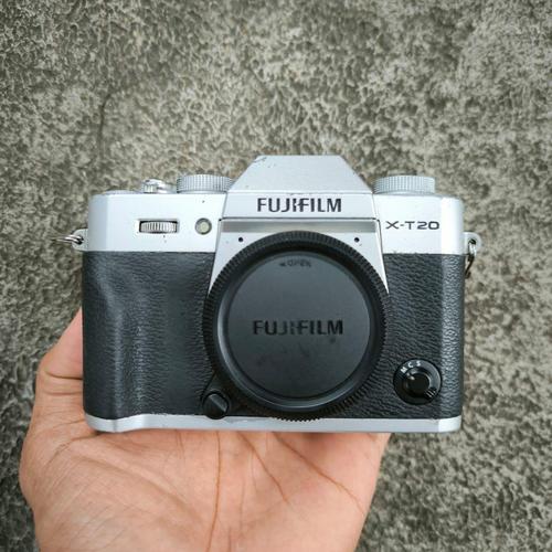 Jual FUJIFILM XT20 FUJI X-T20 - body saja - Kab. Bogor - POJOK KAMERA ...