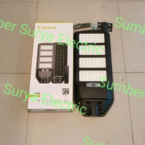 Jual Lampu jalan solar 240 Watt kuning lampu pju 240 watt solar lampu ...