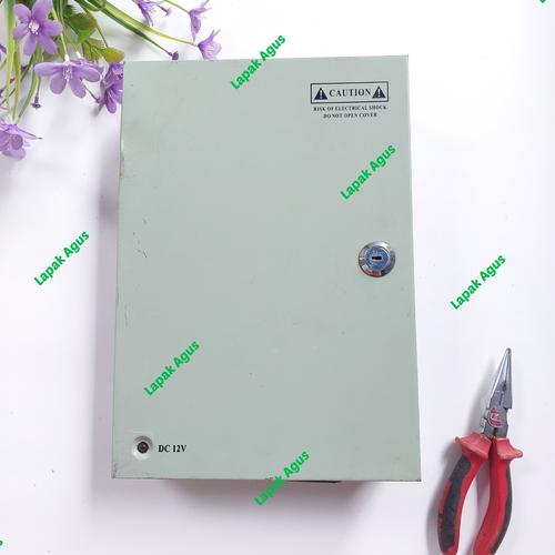 Jual PANEL BOX Adaptor 12V 20A 18 CHANNEL DC Power Supply PSU For CCTV ...