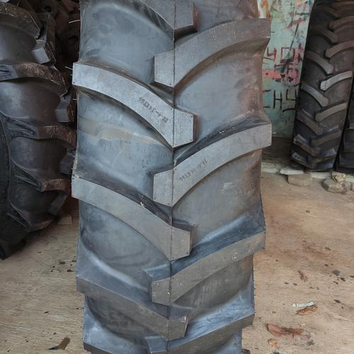 Jual ban traktor ukuran 18.4 34 merk kunlun - Kab. Bogor - ban traktor ...