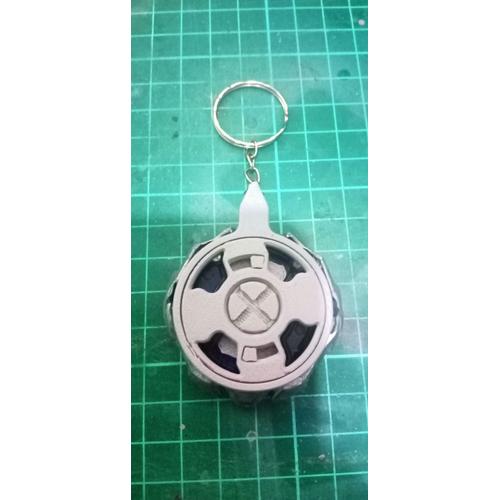 Jual Keychain Holder Blade Beyblade X - Abu-abu - Kota Depok - Middle ...