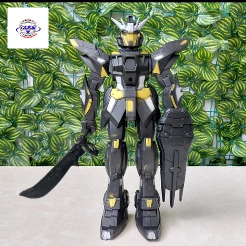 Jual Mainan robot gundam warna hitam, sudah termasuk pedang dan pistol ...