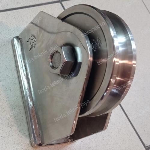 Jual roda pintu pagar/roda pintu gerbang stainless 5 inchi SUS 304 ...