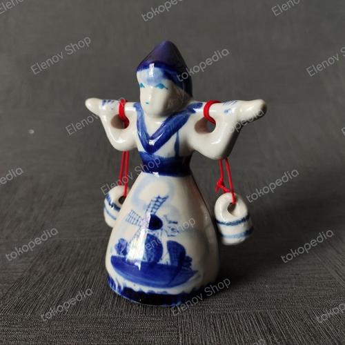 Jual Pajangan Patung Keramik Khas Belanda Dutch Milkmaid Negeri Kincir ...
