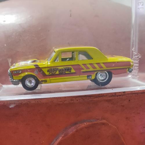 Jual Hot wheels Ford thunderbolt nazy crate super rare body dan base ...
