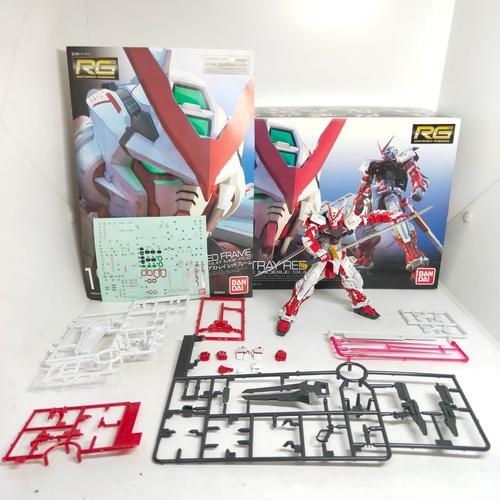 Jual Bandai RG Astray Red Frame / Gundam 1/144 2nd Sudah Rakit R170 ...
