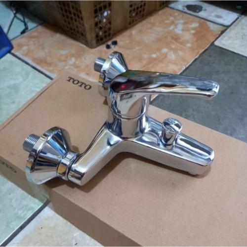 Jual kran bathub dan shower panas dingin merk toto second - Jakarta ...