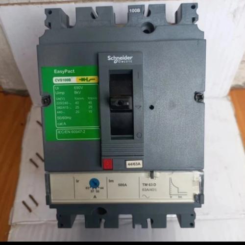 Jual mccb schneider CVS 3p 25A 32A 40A 50A 63A 80A 100A hrga sama - Jakarta Pusat - matrlial ...