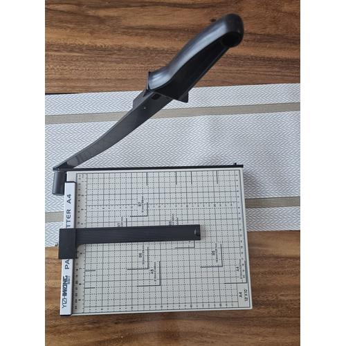 Jual Alat Pemotong Kertas / Guillotine 829-4 (UKURAN A6 sampai A4 ...