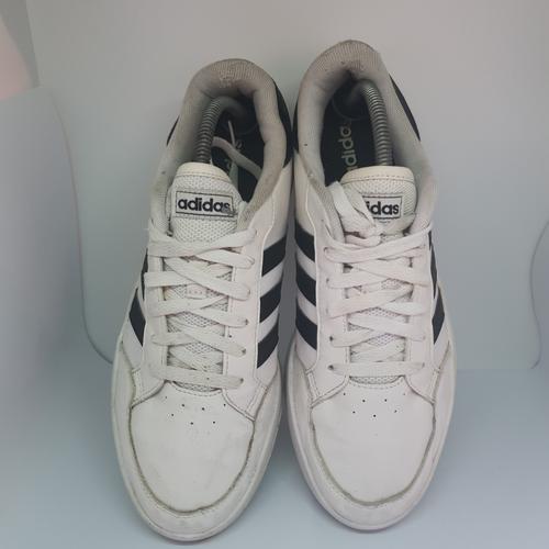 Jual Sepatu Adidas Casual Made In Cambodja Size 43,5 - Kab. Bekasi ...