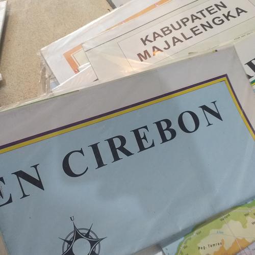 Jual peta kabupaten cirebon dmnsi besar - Jakarta Timur - bazar buku ...
