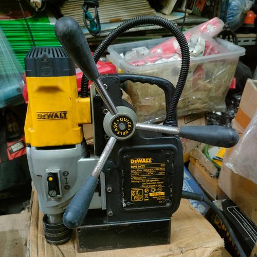 Jual DEWALT DWE1622 B101 Magnetic Drill Press Mesin Jetbroach 50mm ...