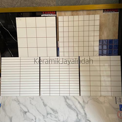 Jual KERAMIK PRE CUT NAT PALSU LANTAI DINDING PUTIH POLOS - 5 x 5 cm ...