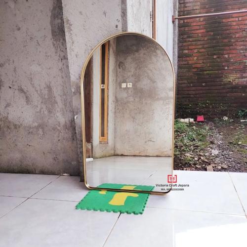Jual Cermin Dinding Arch Frame Besi warna Gold 50 x 80 cm - Kab. Jepara ...