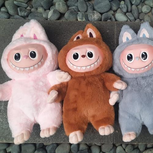 Jual boneka labubu muka karet premium SNI - coklat - Kab. Karawang ...