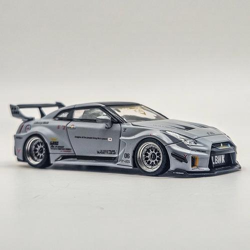 Jual CM MODEL NISSAN SKYLINE GTR R35 LBWK FIGHTER LB SILHOUETTER WORKS ...