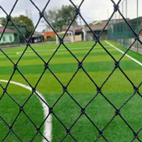 Jual 1 paket jaring dinding lapangan futsal untuk ukuran 16 x 26 tinggi ...