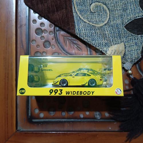 Jual CM MODEL Porsche RWB 993 Yellow - Indonesia Exclusive - Kab ...