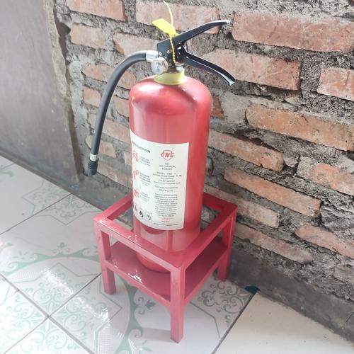 Jual Tempat Dudukan Tabung APAR Praktis 3-6 kg Besi Kotak - Hitam, 20 x ...