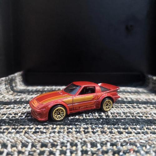 Jual hot wheels mazda rx7 loose merah mulus - Jakarta Barat - syno_die ...