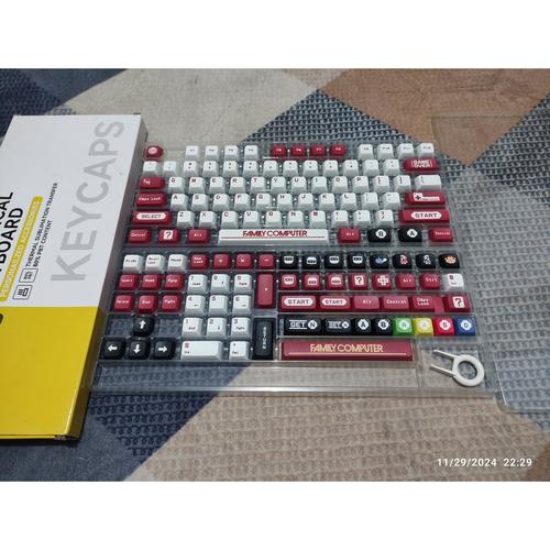 Jual Keycaps Family Computer (FamiCom) PBT XDA Profile Dye Sub ...