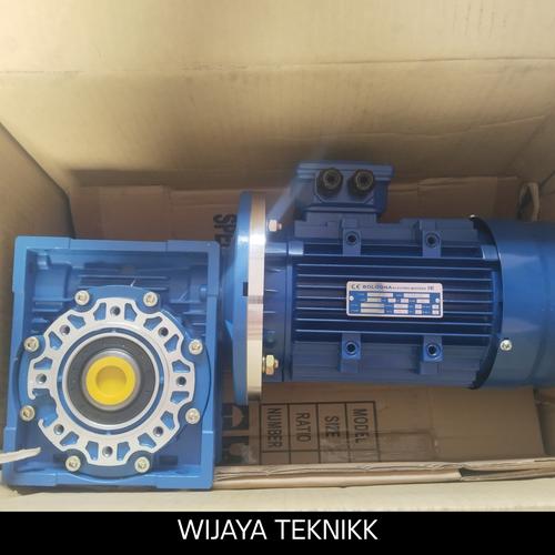 Jual NMRV 110 + MOTOR 2HP 3PHASE Worm gear nmrv 110 set Dinamo 2HP 1.5KW - Kota Tangerang ...