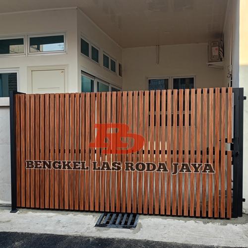 Jual Pagar wpc duma / Pagar wpc duma coh 50x50 C2 / pagar kombinasi wpc ...