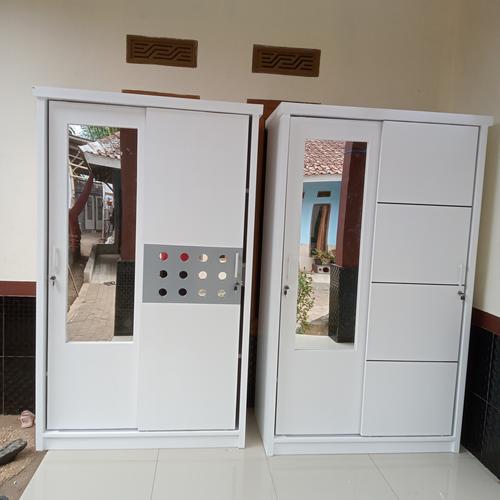 Jual mebel lemari pakaian pintu geser bahan tipblock blockbord 18 Mili - Kab. Garut ...