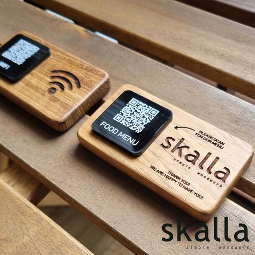 Jual Skalla Wooden QR code stand sign menu wifi kayu resto cafe hotel ...