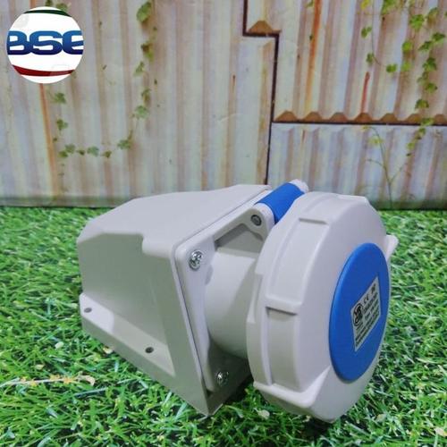 Jual INDUSTRIAL WALL SOCKET MOUNTING VR-1232 3PIN 32A WATERPROOF IP67 FT 3P TERBARU - Kota Depok ...
