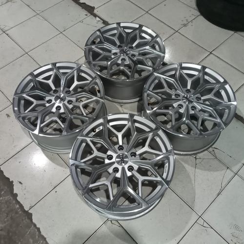 Jual Velg Bekas Racing Mobil HSR MYTH Ring 17 Lebar 7,5 et 42 Baud 5x114 kondisi bagus Siap ...