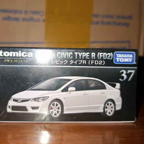 Jual TOMICA PREMIUM Honda CIVIC TYPE R (FD2) warna PUTIH - Kota ...