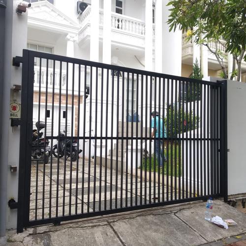 Jual pagar besi minimalis kerenggangan 8 cm, pagar aman desain simpel ...