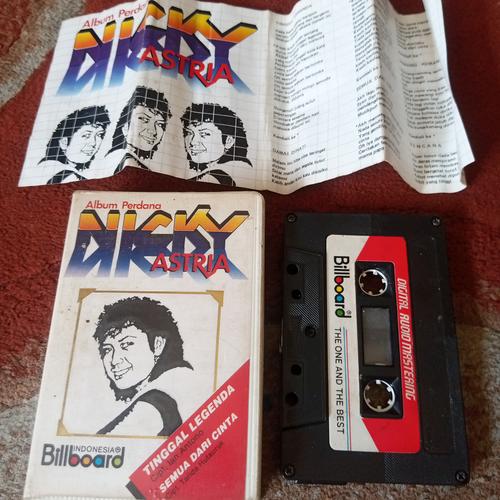 Jual Kaset Nicky Astria / Album Perdana / Tinggal Legenda - Kab. Gresik ...